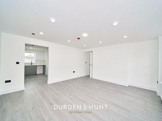 3 bedroom apartment to rent