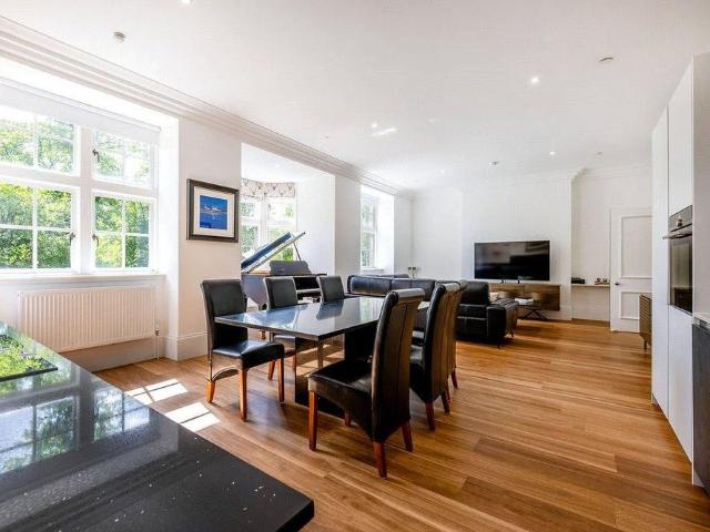 3 bedroom apartment to rent