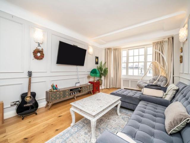 3 bedroom apartment to rent