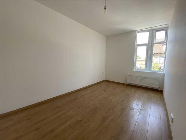 3 bedroom apartment to rent