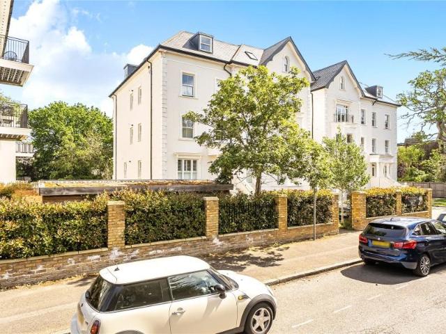 3 bedroom apartment to rent