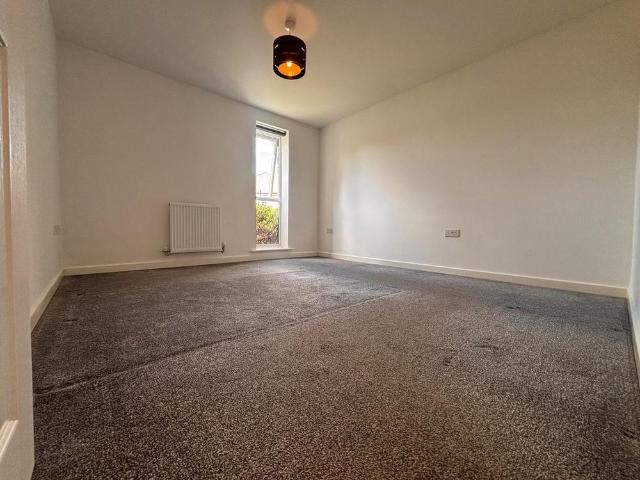 3 bedroom apartment to rent