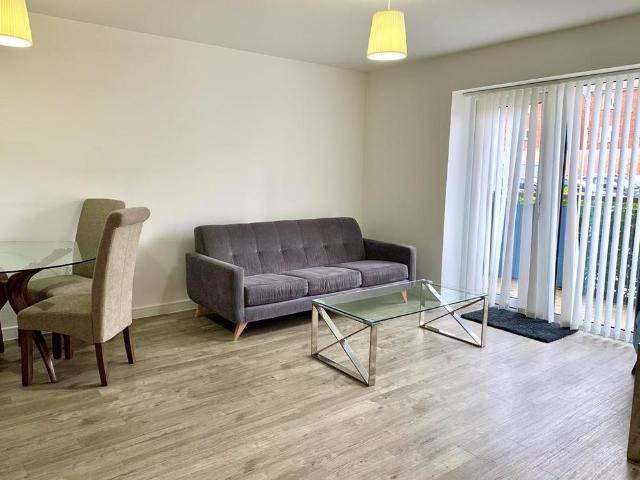 3 bedroom apartment to rent