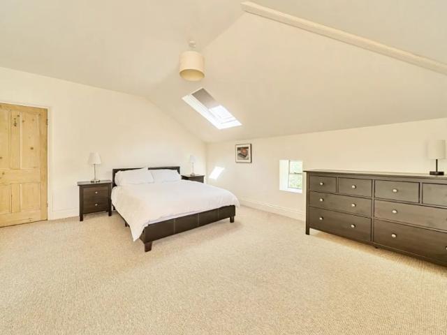 3 bedroom apartment to rent
