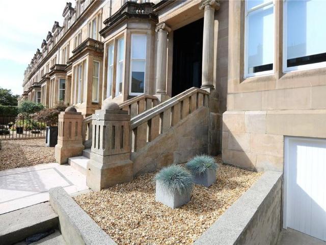3 bedroom apartment to rent