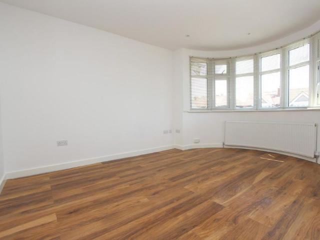 3 bedroom apartment to rent