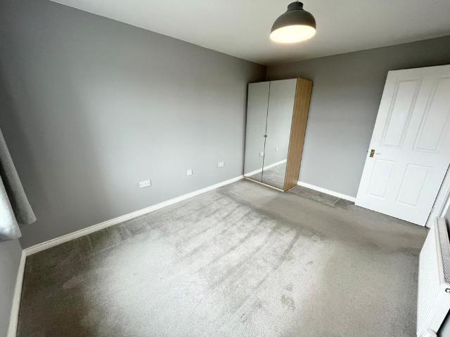 3 bedroom apartment to rent