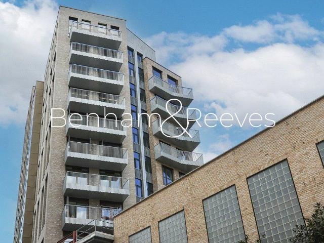 3 bedroom apartment to rent