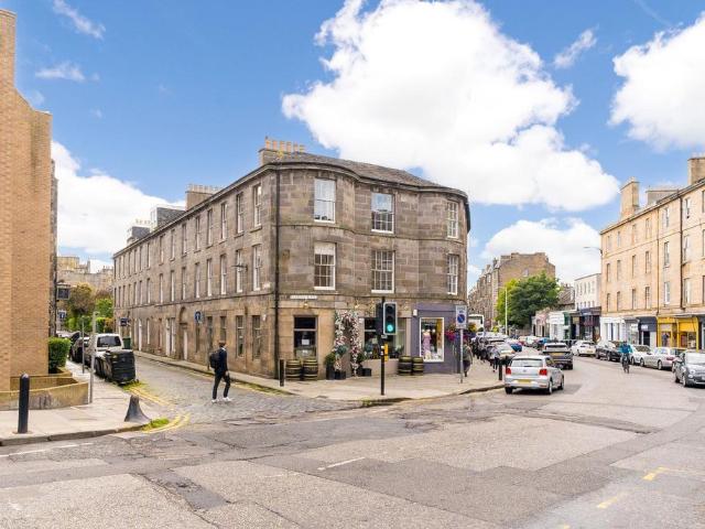 3 bedroom apartment to rent