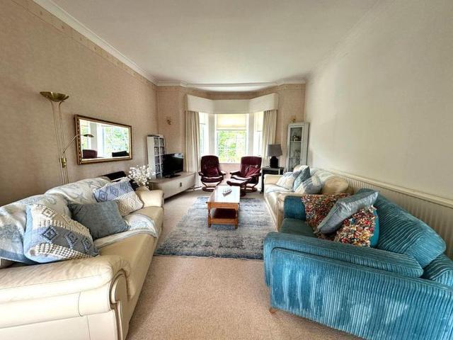 3 bedroom apartment to rent