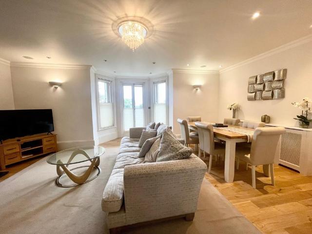 3 bedroom apartment to rent