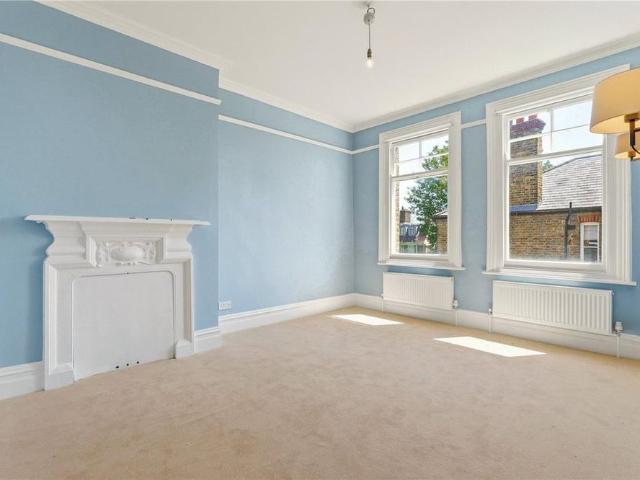3 bedroom apartment to rent