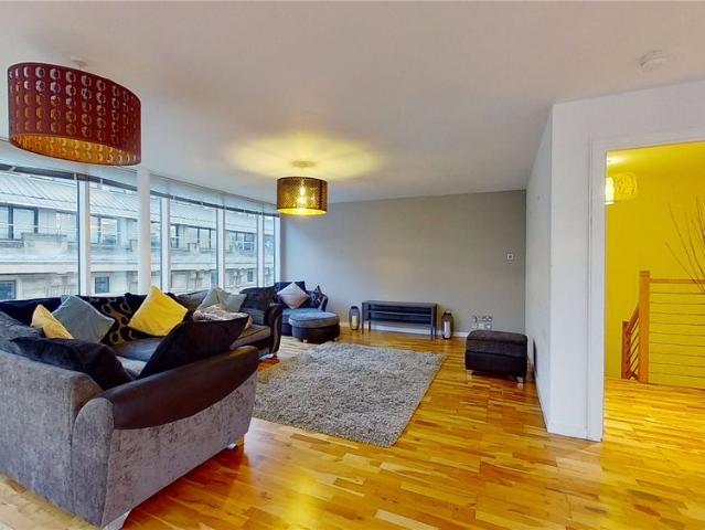 3 bedroom apartment to rent