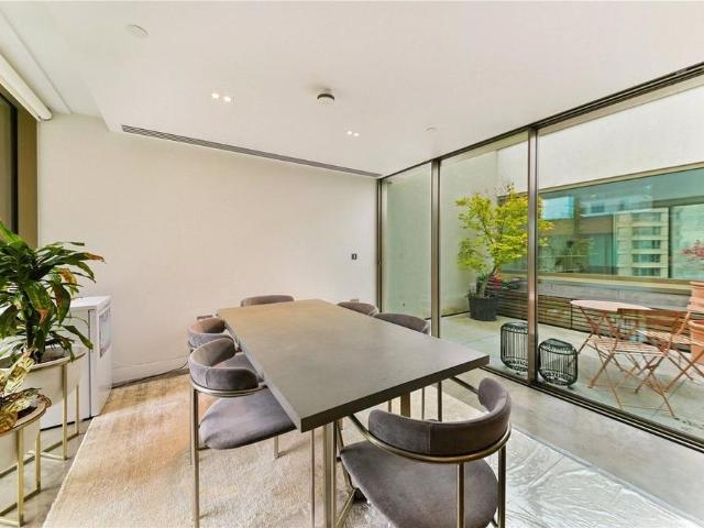 3 bedroom apartment to rent