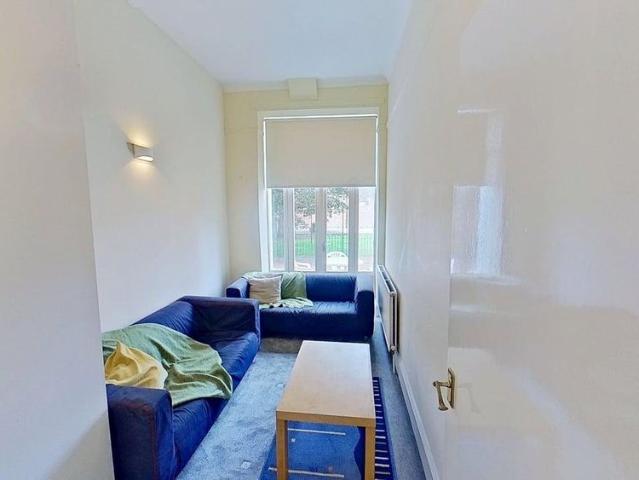 3 bedroom apartment to rent