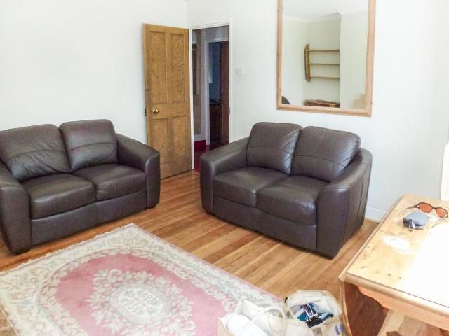 3 bedroom apartment to rent