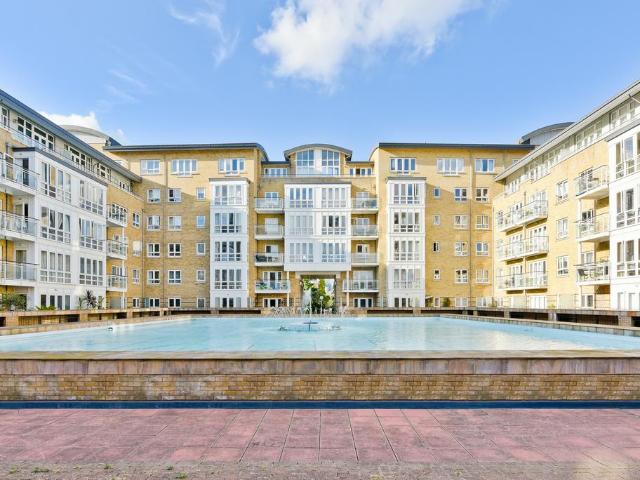 3 bedroom apartment to rent