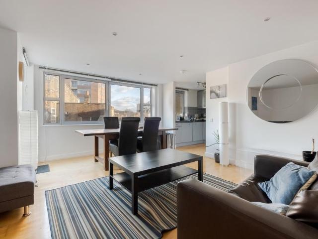 3 bedroom apartment to rent