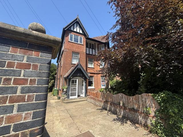 3 bedroom apartment to rent