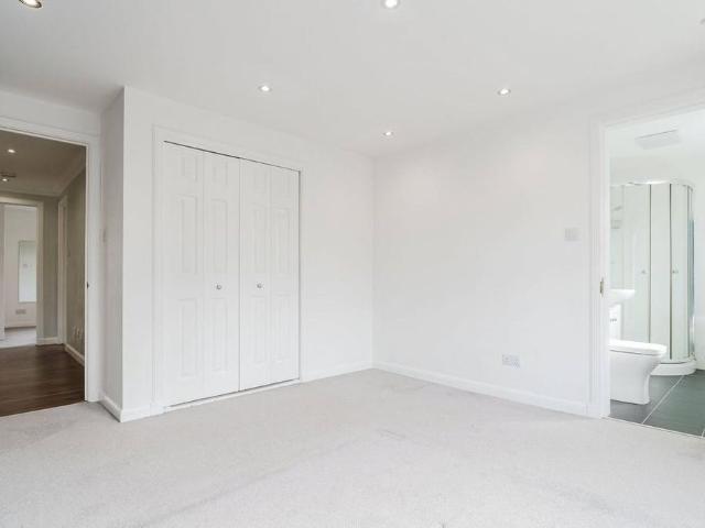 3 bedroom apartment to rent