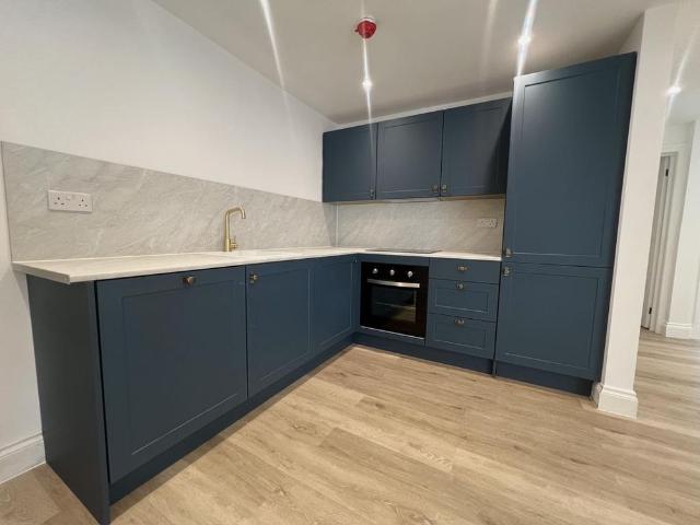 3 bedroom apartment to rent