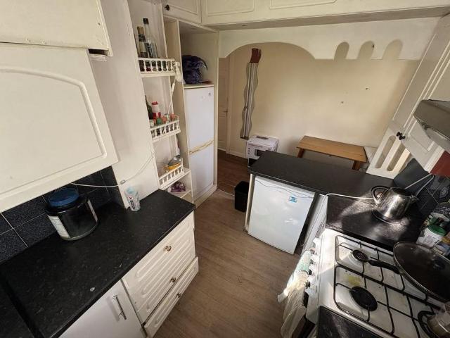 3 bedroom apartment to rent