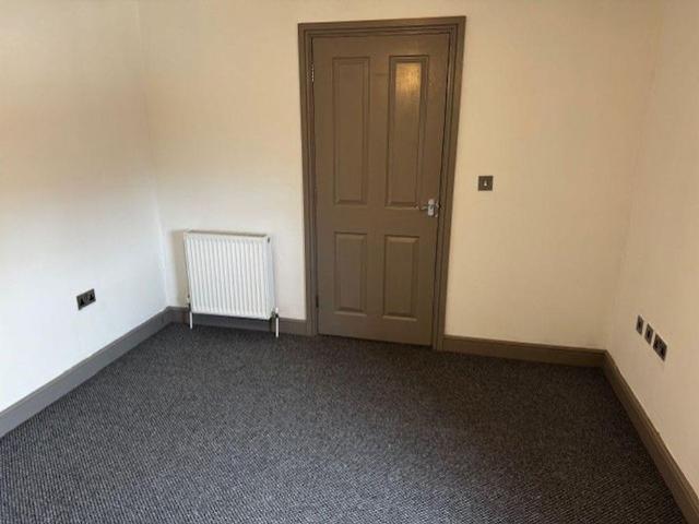 3 bedroom apartment to rent