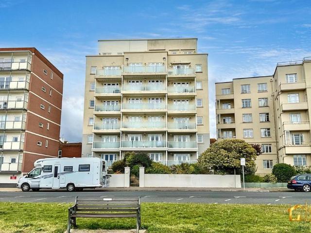 3 bedroom apartment to rent