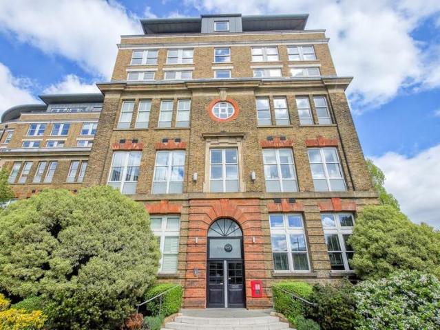 3 bedroom apartment to rent