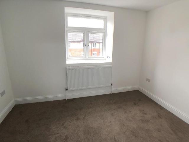 3 bedroom apartment to rent