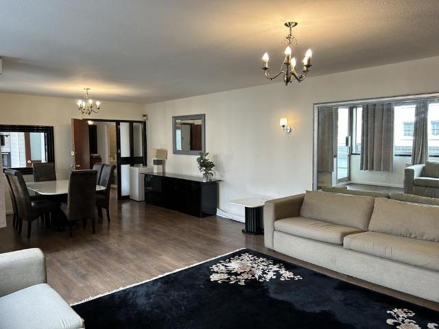 3 bedroom apartment to rent
