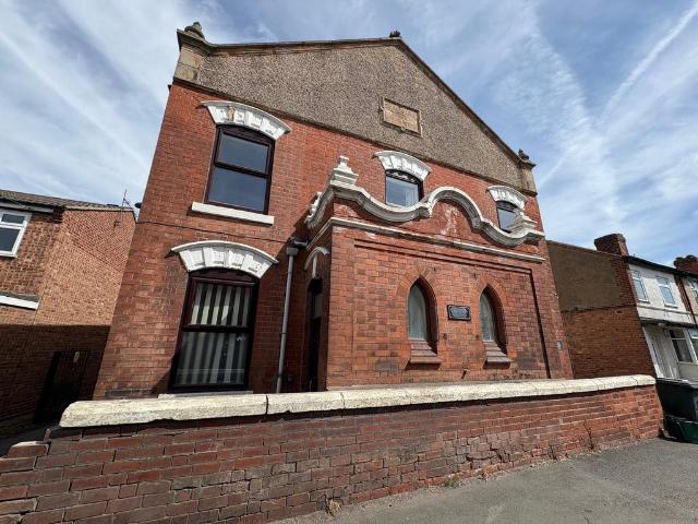 3 bedroom apartment to rent