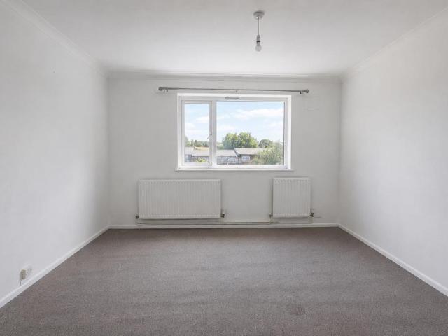3 bedroom apartment to rent