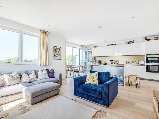3 bedroom apartment to rent