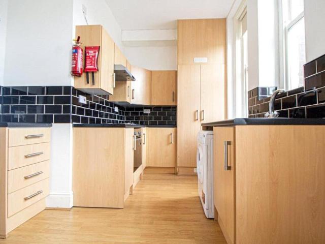 3 bedroom apartment to rent