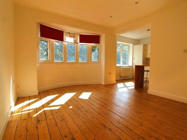3 bedroom apartment to rent