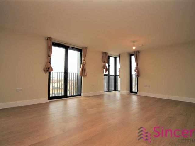 3 bedroom apartment to rent