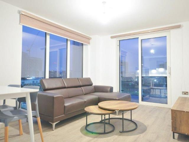 3 bedroom apartment to rent