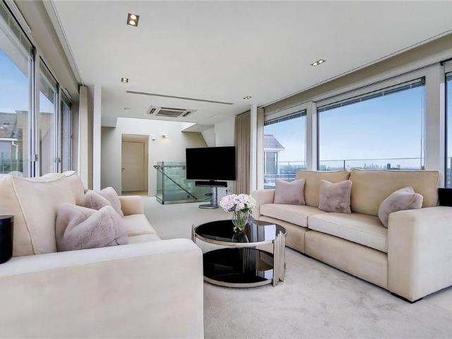 3 bedroom apartment to rent