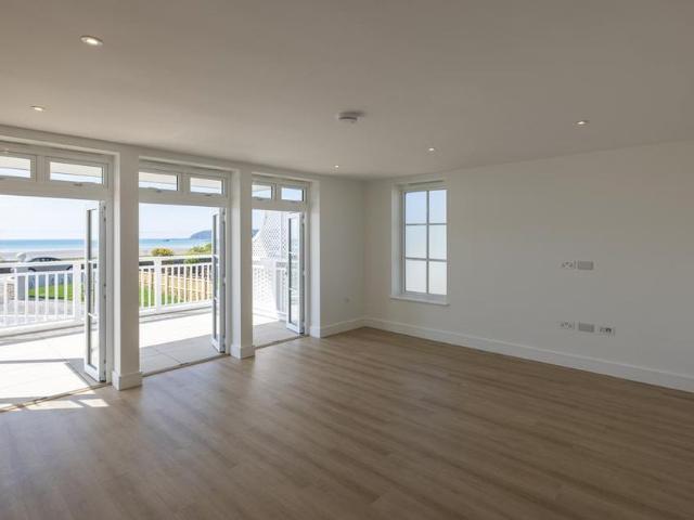 3 bedroom apartment to rent