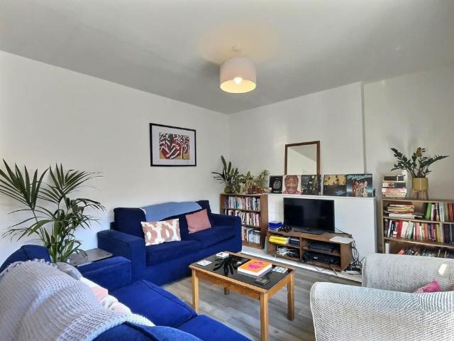 3 bedroom apartment to rent