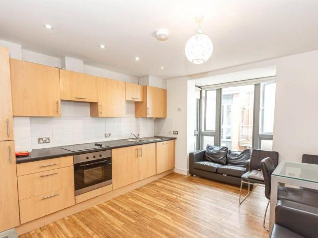 3 bedroom apartment to rent
