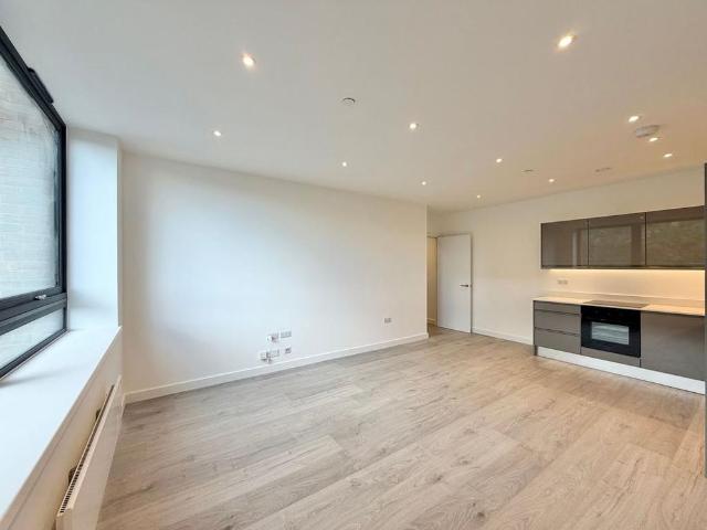 3 bedroom apartment to rent
