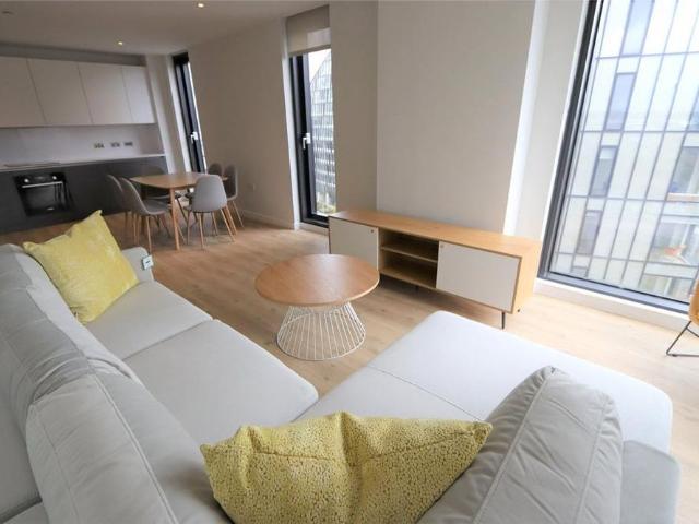 3 bedroom apartment to rent