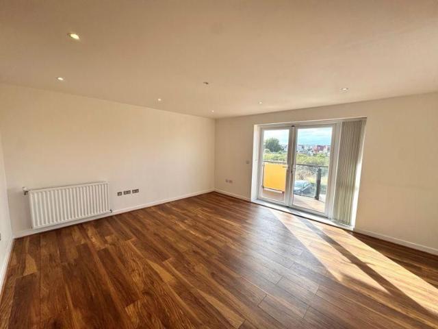 3 bedroom apartment to rent