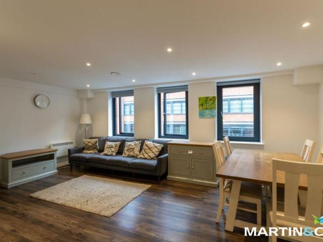 3 bedroom apartment to rent