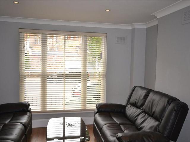 3 bedroom apartment to rent