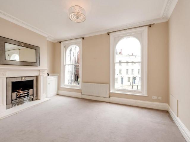 3 bedroom apartment to rent