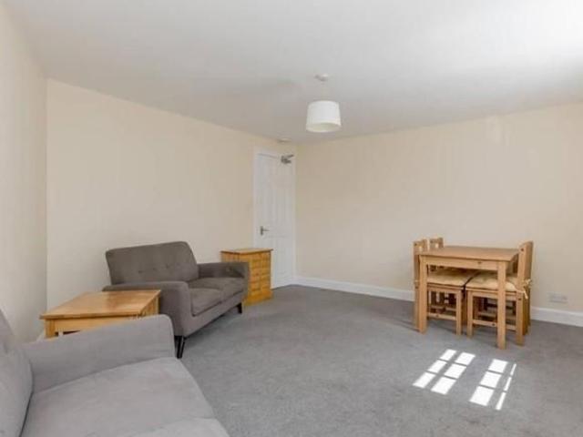 3 bedroom apartment to rent