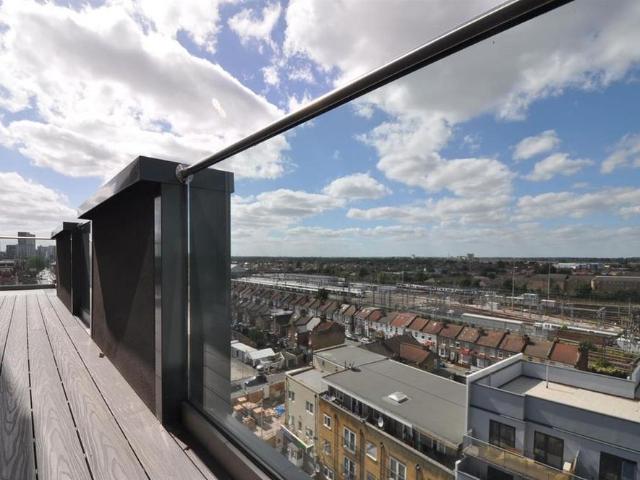 3 bedroom apartment to rent